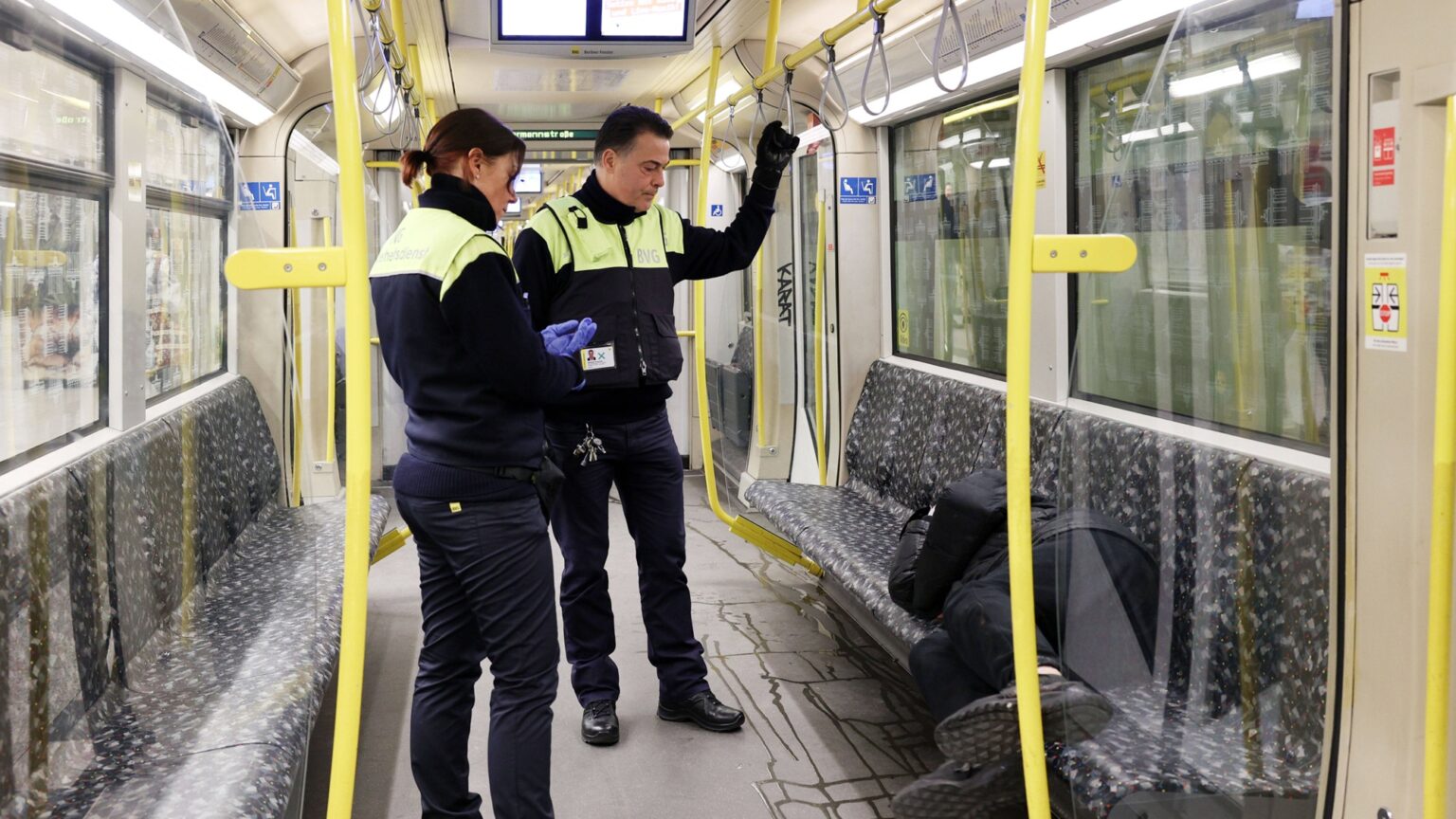 Für mehr Sicherheit und Sauberkeit – BVG will “Reinigungsstreife ...