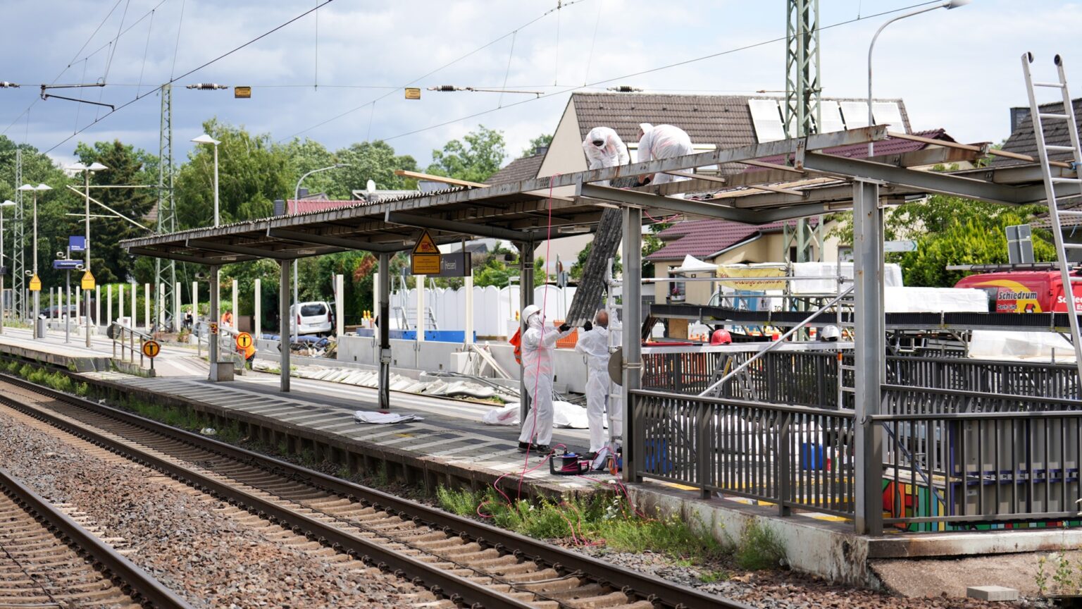 Alle 20 Bahnhöfe der Riedbahn bekommen neues Design – Bahnblogstelle
