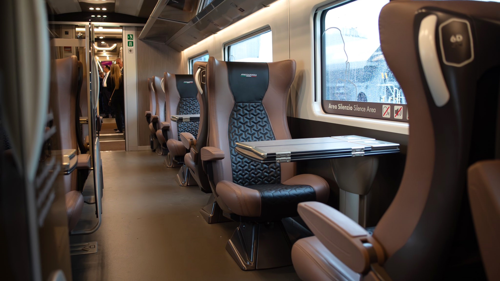 InnoTrans: Hitachi Rail rüstet ETR1000 für Einsatz in weiteren Ländern ...