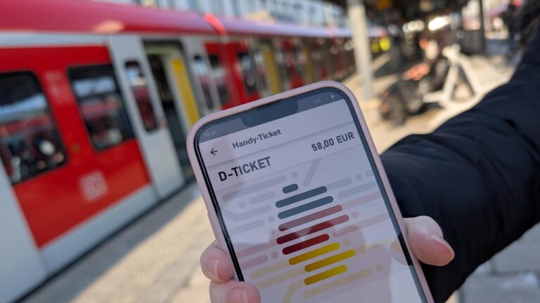 VDV fordert mehrjährige Finanzierungszusage für Deutschlandticket ...