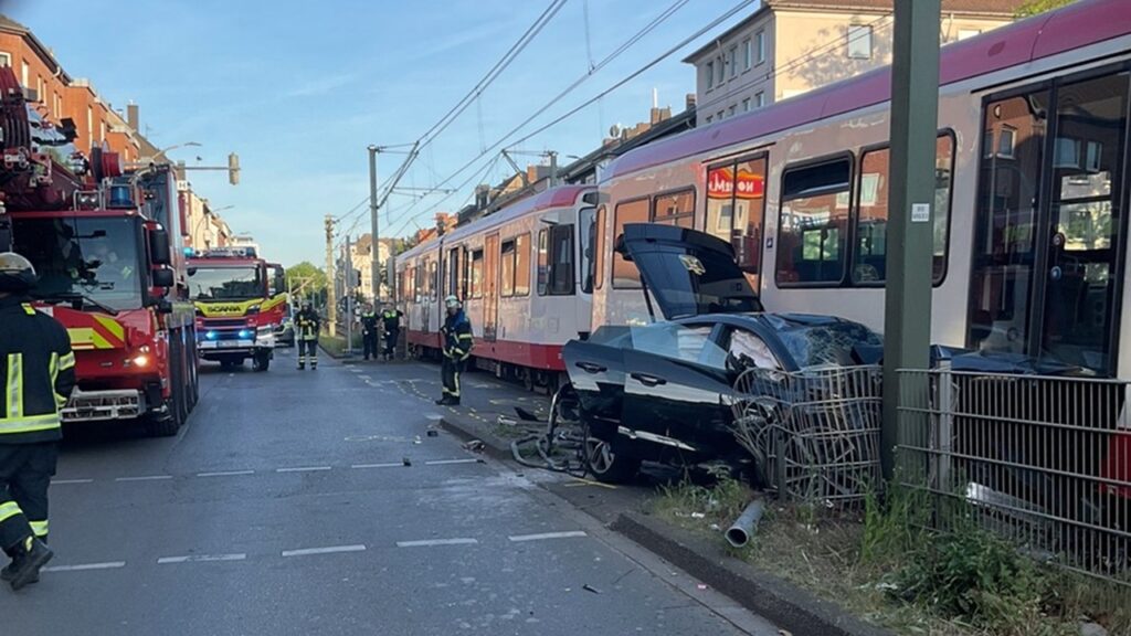 Spannende Dortmund Unfall Heute Bildernull